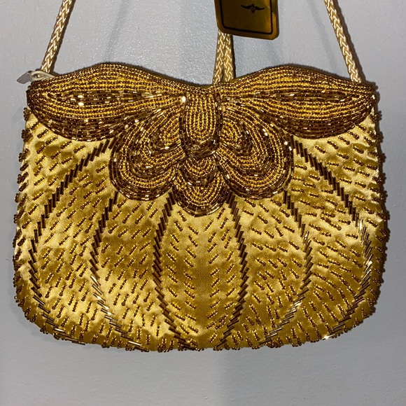 Magid | Bags | Magid Yellow Wgold Sequin Detail Beaded Crossbody Purse ...